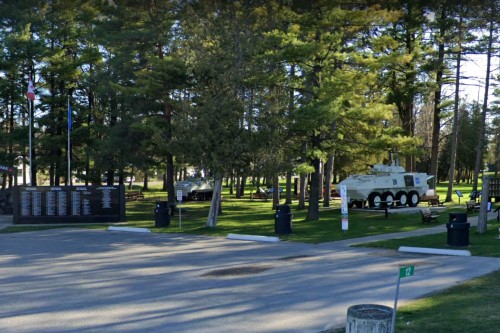 Angus | Ontario - 1000 Towns of Canada